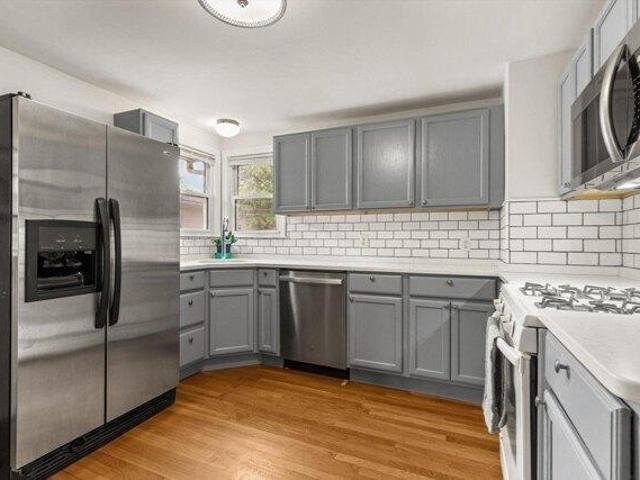 house with 3 bedroom, Waltham MA DS104044665