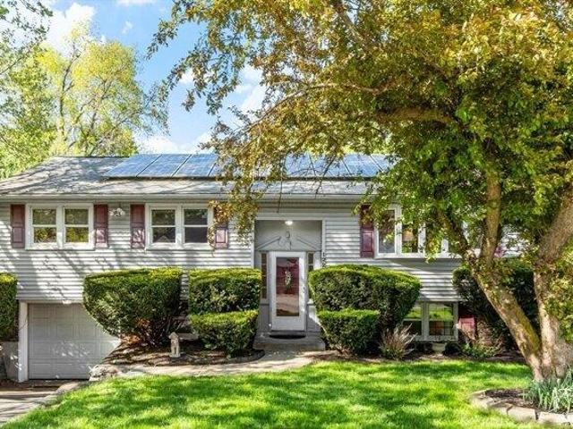 house with 3 bedroom, Waltham MA DS102594891