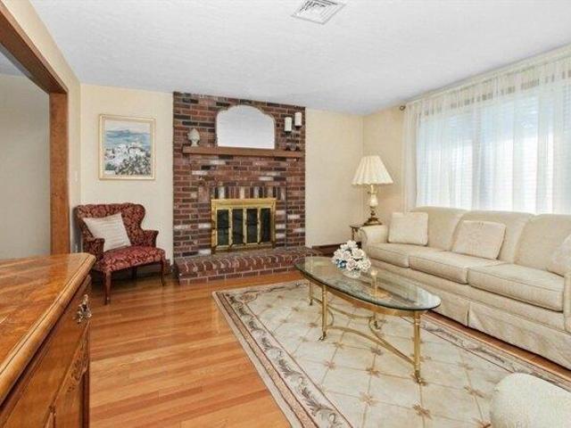 house with 3 bedroom, Waltham MA DS103036463