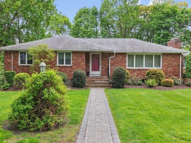 house with 3 bedroom, Waltham MA DS103888543