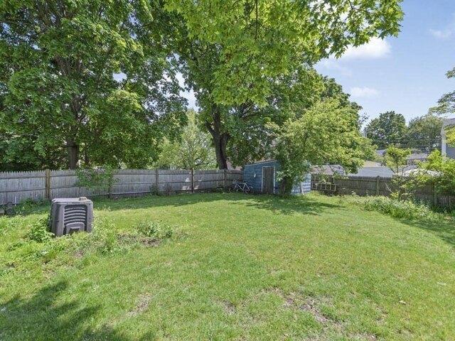house with 3 bedroom, Waltham MA ES104442223