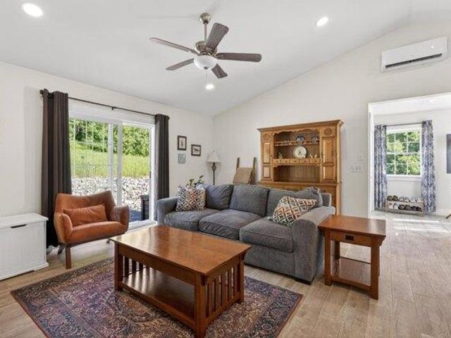 house with 3 bedroom, Waldo ME ES104810984