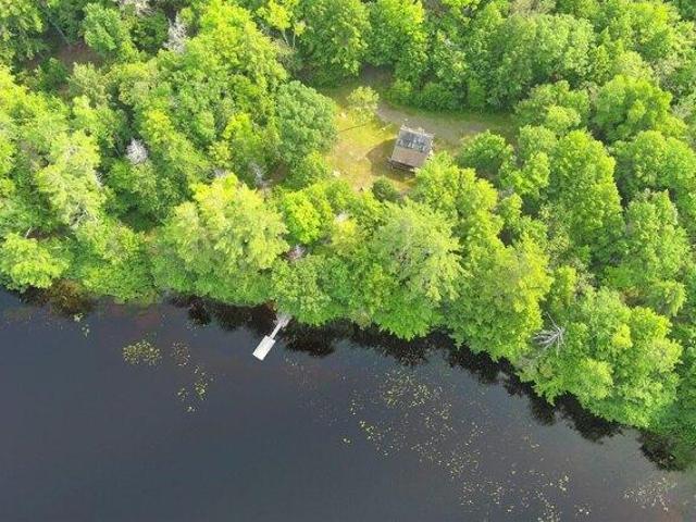 house with 3 bedroom, Waldoboro ME ES103929660