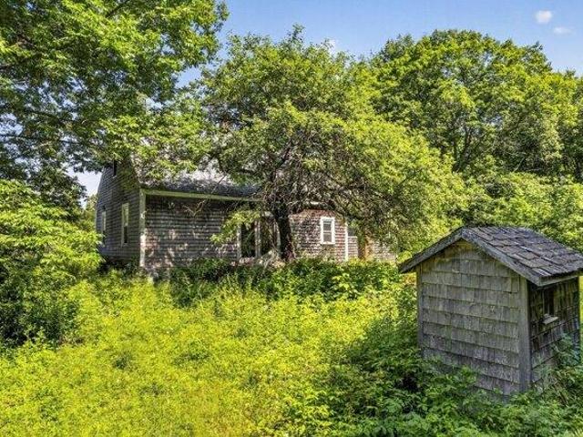 house with 3 bedroom, Waldoboro ME ES104539688