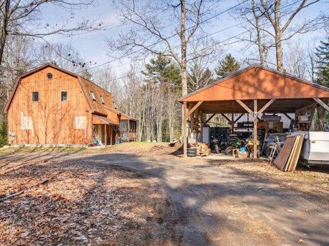 house with 3 bedroom, Waldoboro ME ES104540050