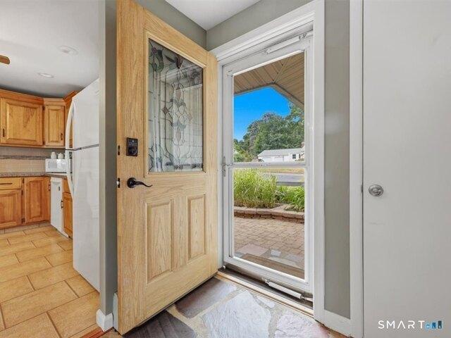 house with 3 bedroom, Wallingford CT DS104238204