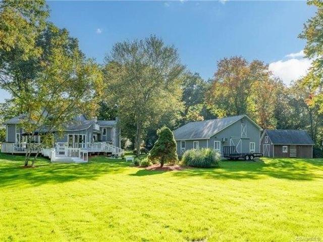 house with 3 bedroom, Wallingford CT ES103099254