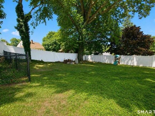 house with 3 bedroom, Wallingford CT ES104149997