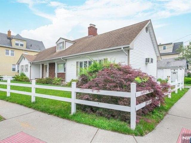house with 3 bedroom, Wallington NJ DS102729421