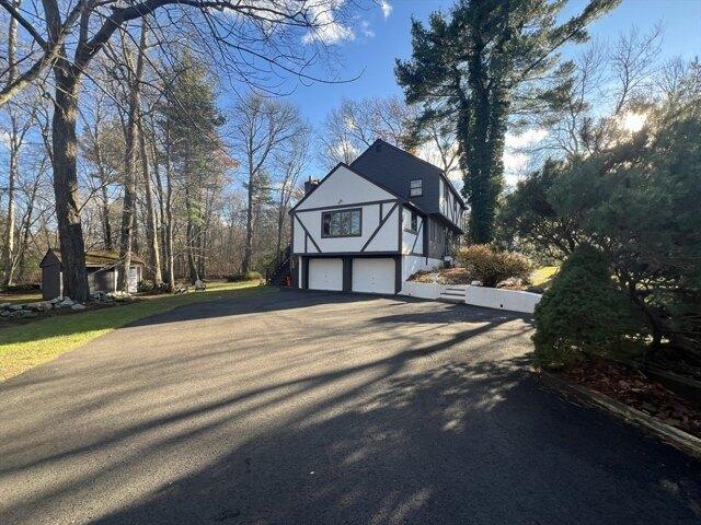 house with 3 bedroom, Walpole MA DS102593994