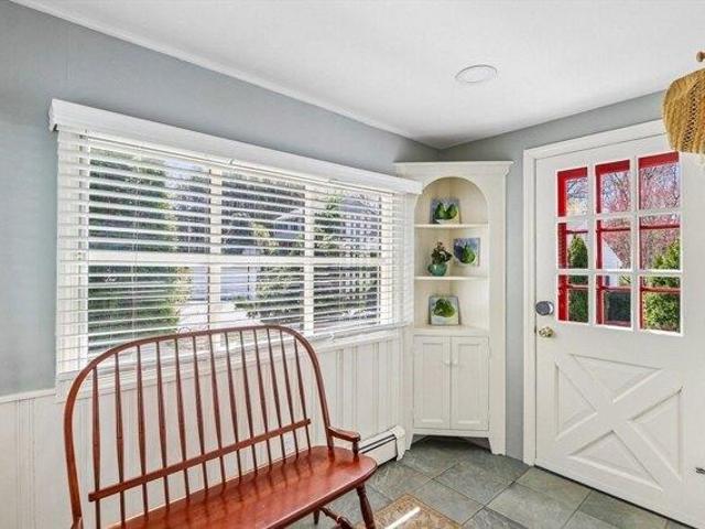 house with 3 bedroom, Walpole MA DS102860716
