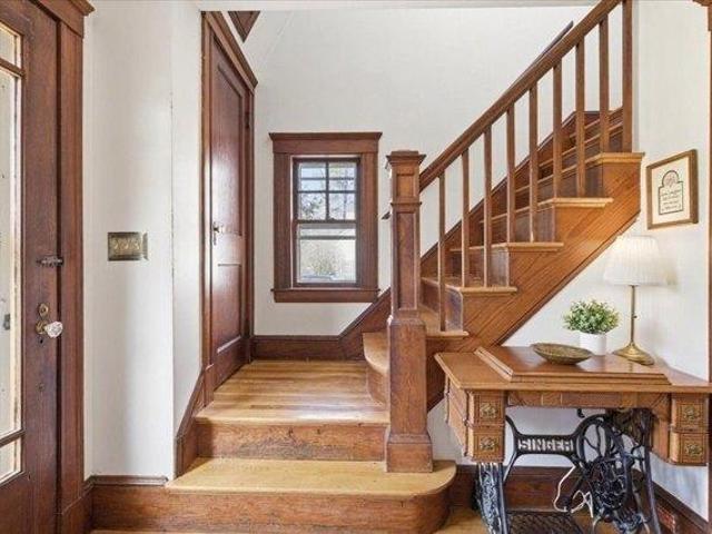 house with 3 bedroom, Walpole MA DS102962409
