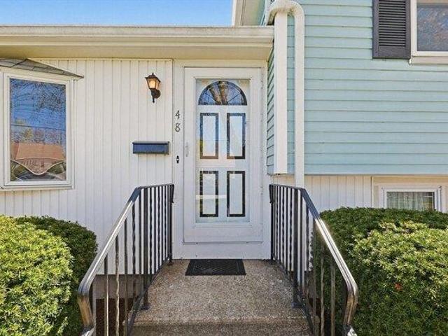 house with 3 bedroom, Walpole MA DS103033426
