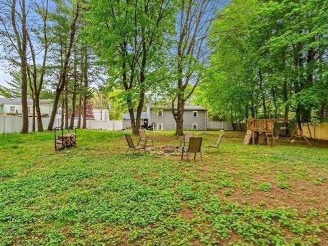 house with 3 bedroom, Walpole MA ES104332981