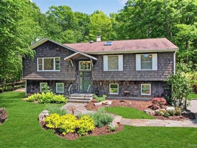house with 3 bedroom, Warwick NY ES103667359