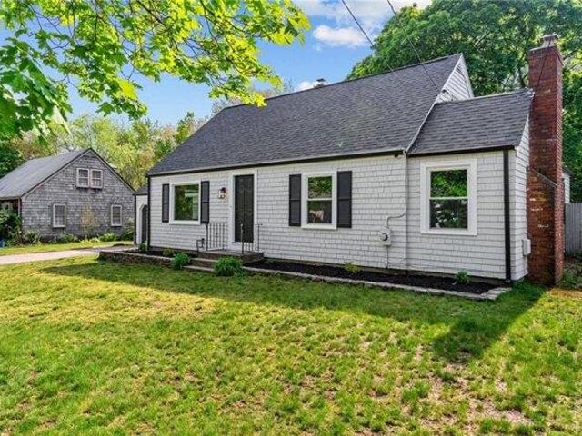 house with 3 bedroom, Warwick RI DLS101604149