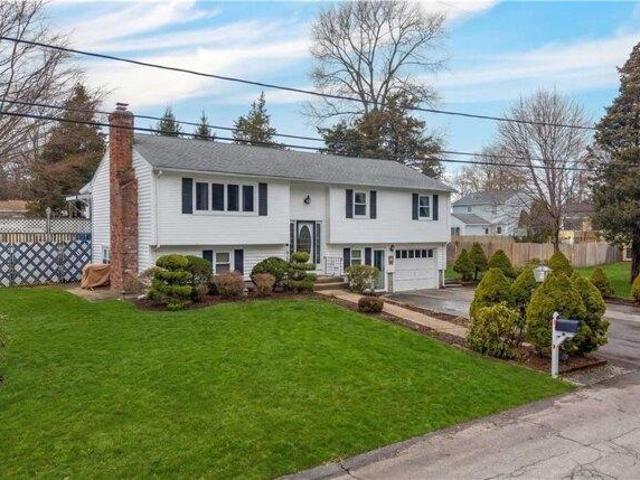 house with 3 bedroom, Warwick RI DLS101627353