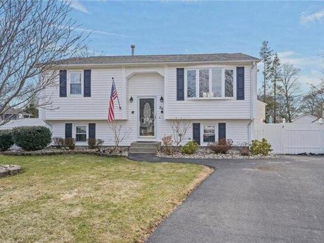 house with 3 bedroom, Warwick RI DLS101630271