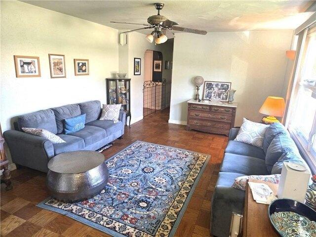 house with 3 bedroom, Warwick RI DLS101630979