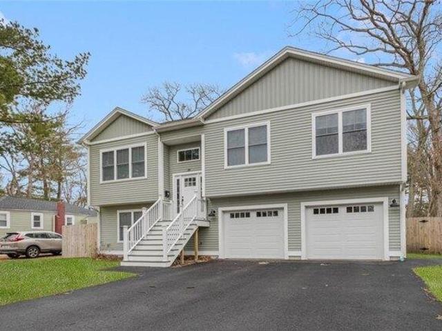 house with 3 bedroom, Warwick RI DLS101632969
