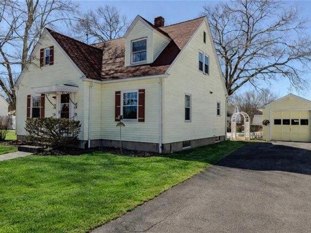 house with 3 bedroom, Warwick RI DLS101750369
