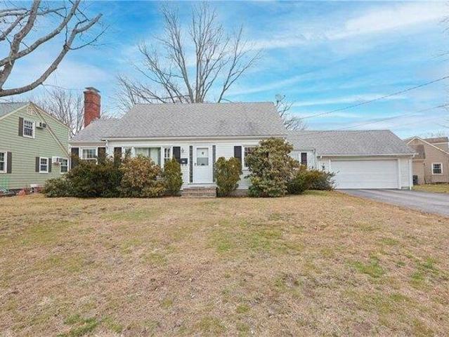 house with 3 bedroom, Warwick RI DLS101798929