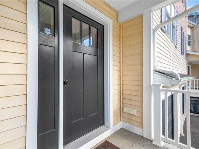 house with 3 bedroom, Warwick RI DLS101705430