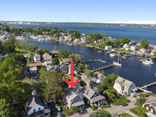 house with 3 bedroom, Warwick RI DLS102155639