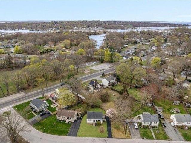 house with 3 bedroom, Warwick RI DLS102284593