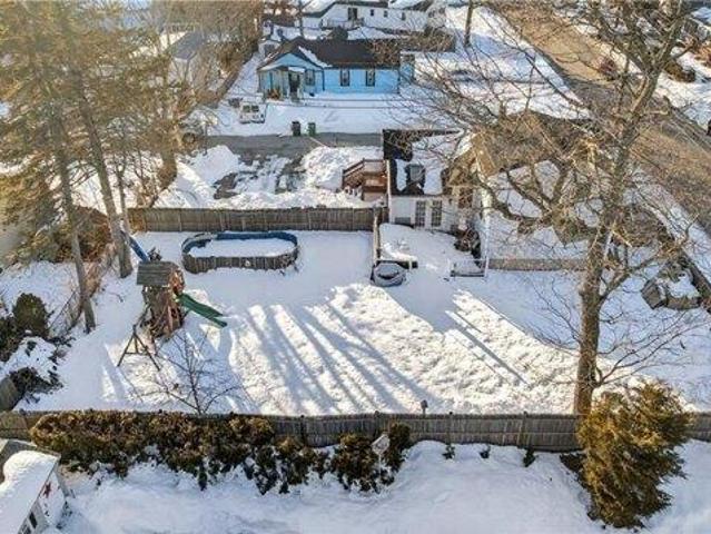 house with 3 bedroom, Warwick RI DLS102284850