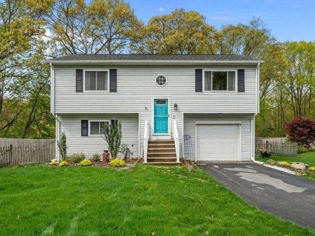 house with 3 bedroom, Warwick RI DLS102412370