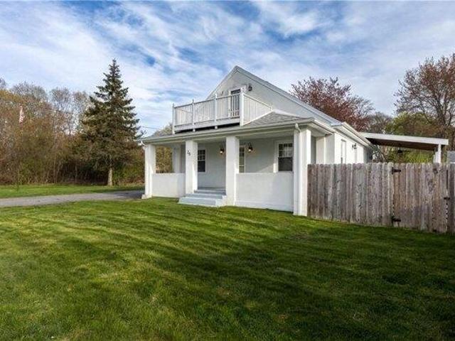 house with 3 bedroom, Warwick RI DLS103073314
