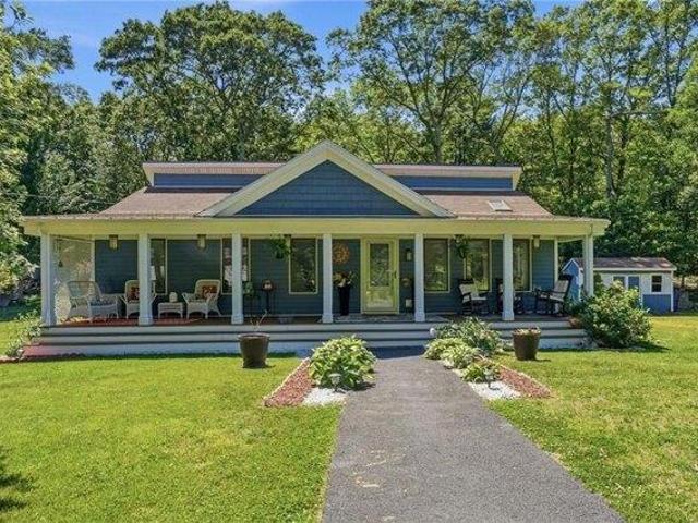 house with 3 bedroom, Warwick RI DS104076844