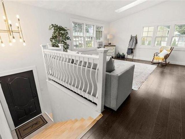 house with 3 bedroom, Warwick RI DS104114102