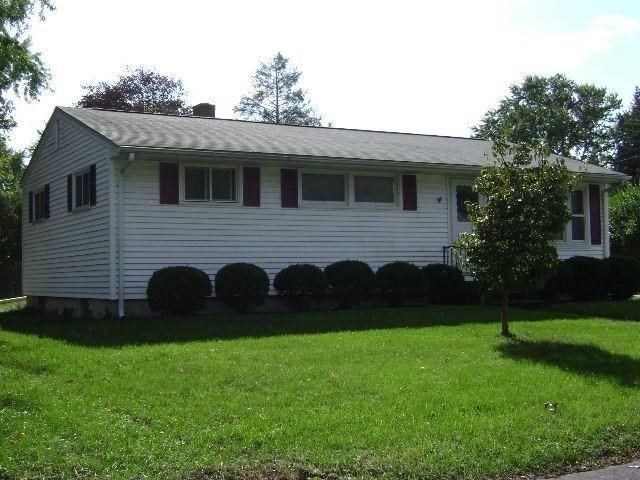 house with 3 bedroom, Warwick RI DS104153477