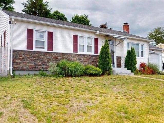 house with 3 bedroom, Warwick RI DS104262215