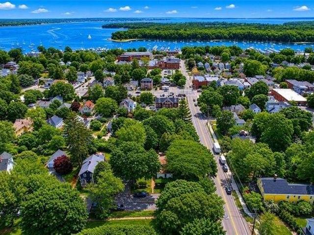 house with 3 bedroom, Warwick RI DS104477992