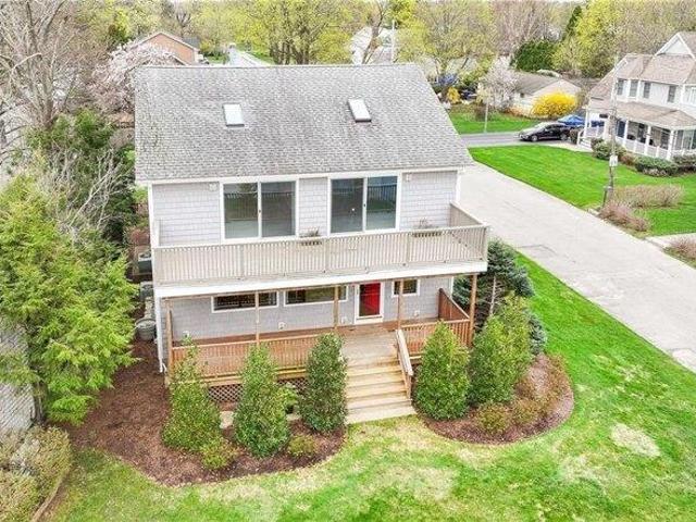 house with 3 bedroom, Warwick RI DS102154479