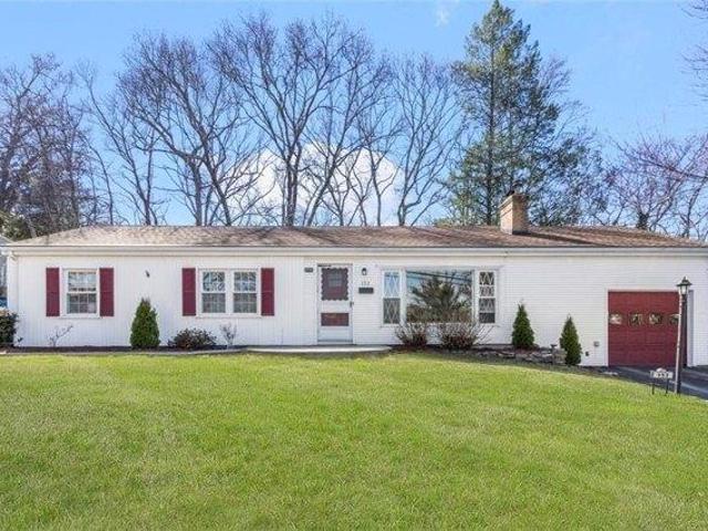 house with 3 bedroom, Warwick RI DS102157842