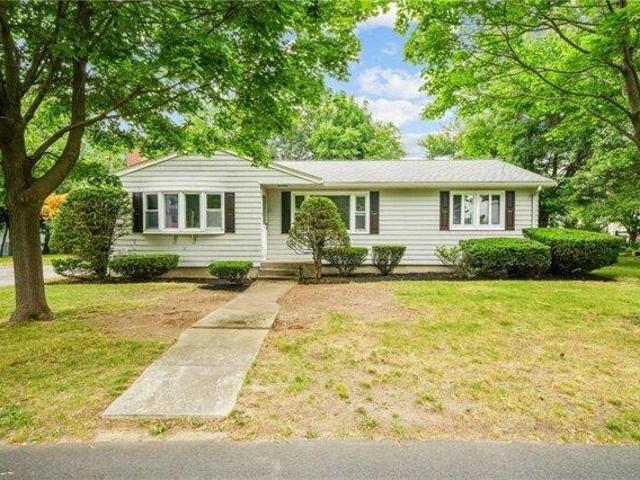 house with 3 bedroom, Warwick RI DS102372194