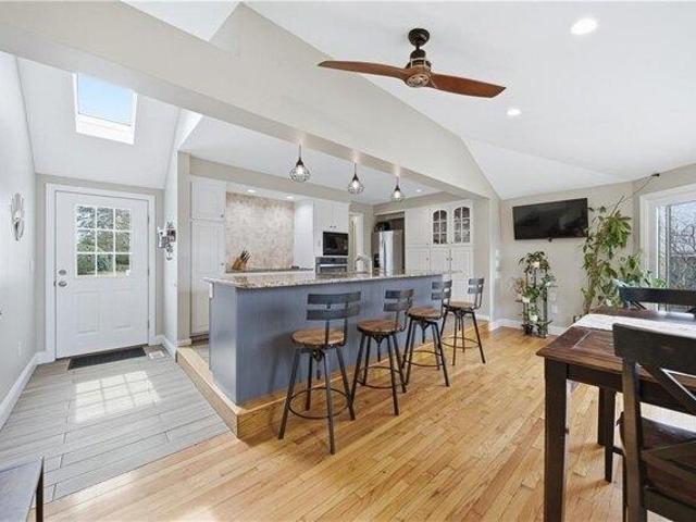 house with 3 bedroom, Warwick RI DS102560931