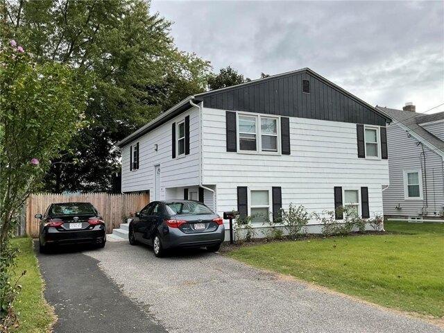 house with 3 bedroom, Warwick RI DS102561343
