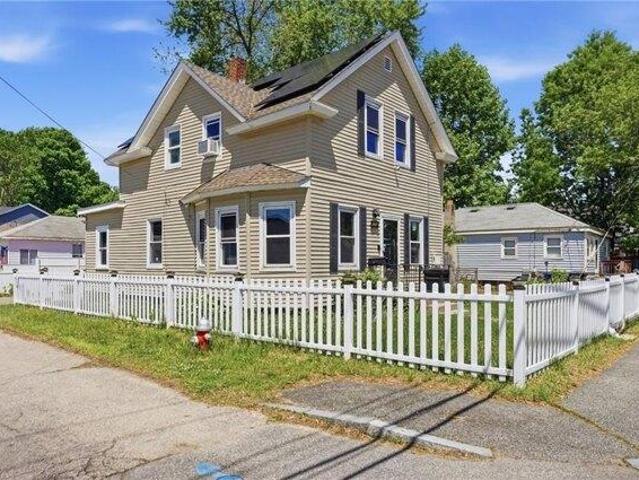 house with 3 bedroom, Warwick RI DS102761276