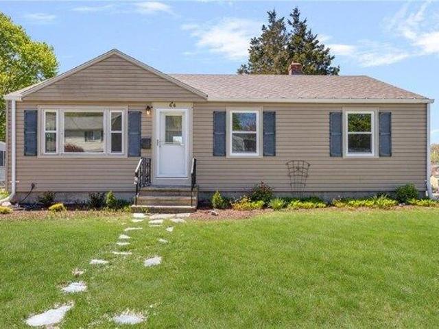 house with 3 bedroom, Warwick RI DS102776775
