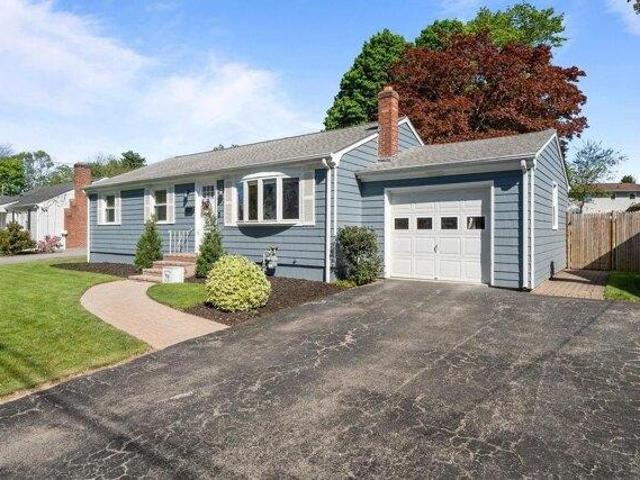house with 3 bedroom, Warwick RI DS102779248