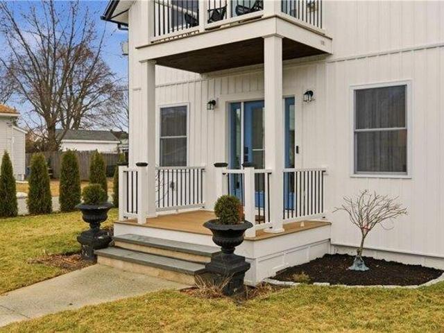 house with 3 bedroom, Warwick RI DS103019566