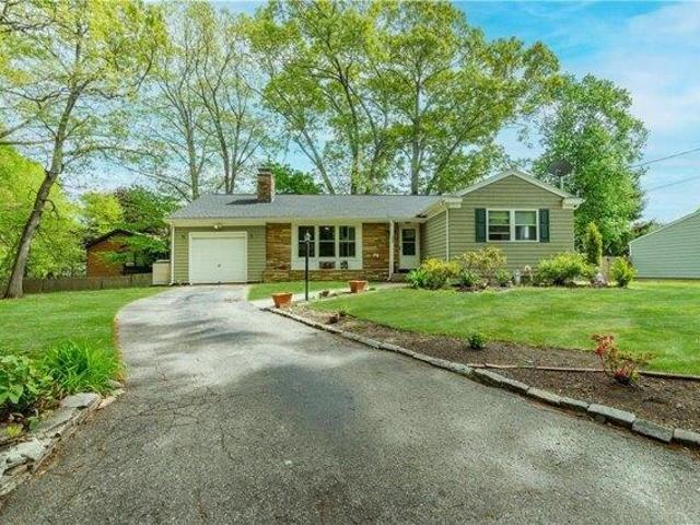 house with 3 bedroom, Warwick RI DS103033638