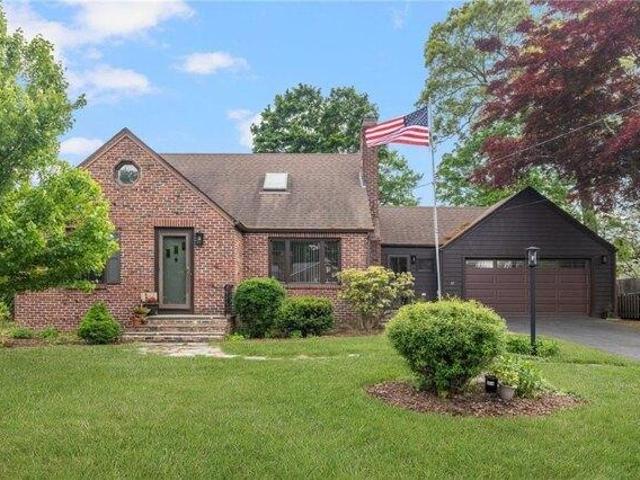 house with 3 bedroom, Warwick RI DS103436660