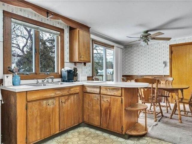 house with 3 bedroom, Warwick RI DS103605445