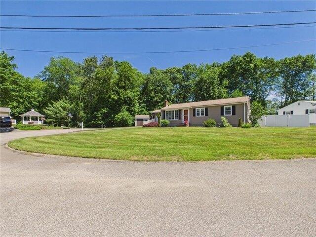house with 3 bedroom, Warwick RI DS103969723